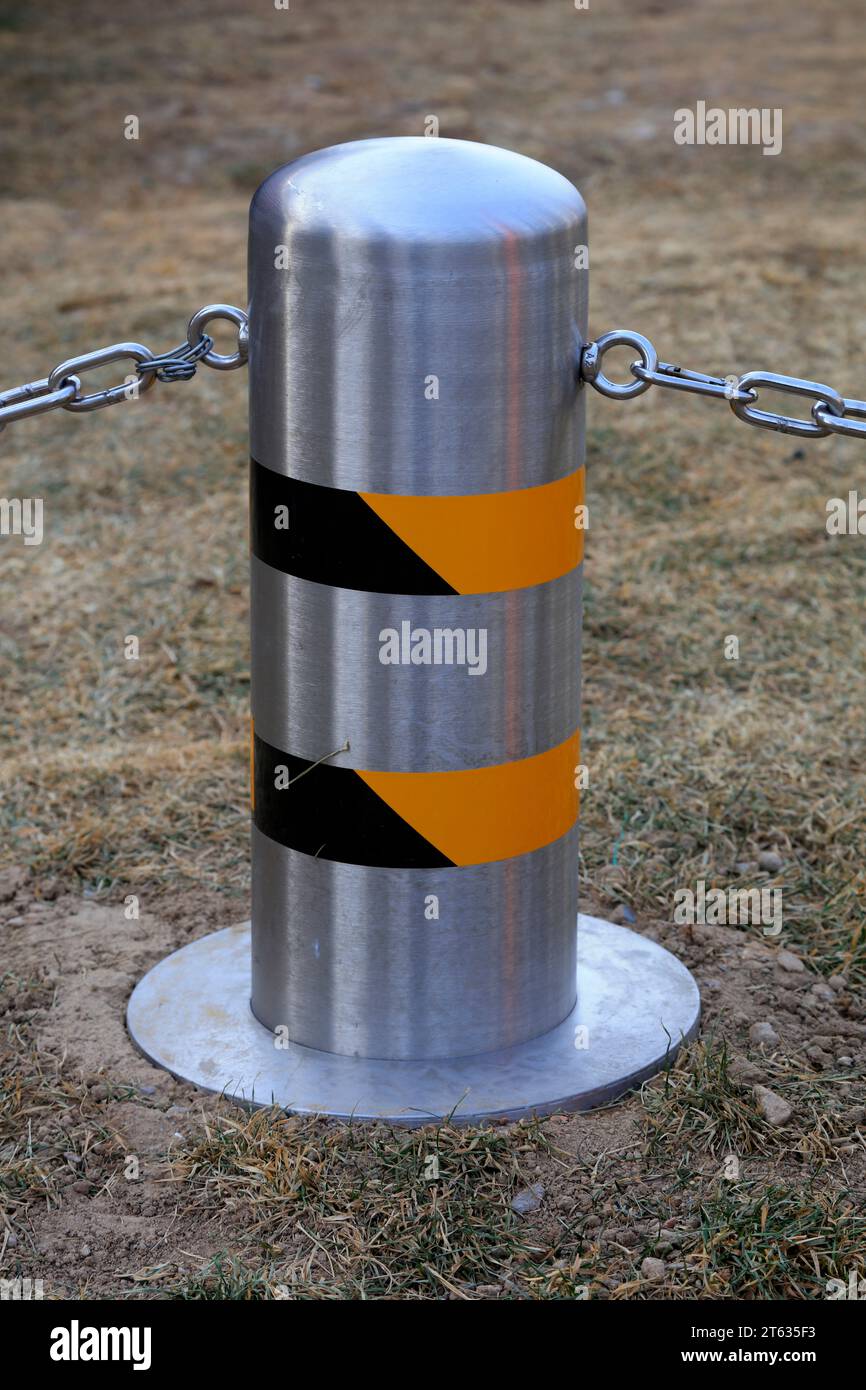 Stainless steel roadblock Stock Photo - Alamy
