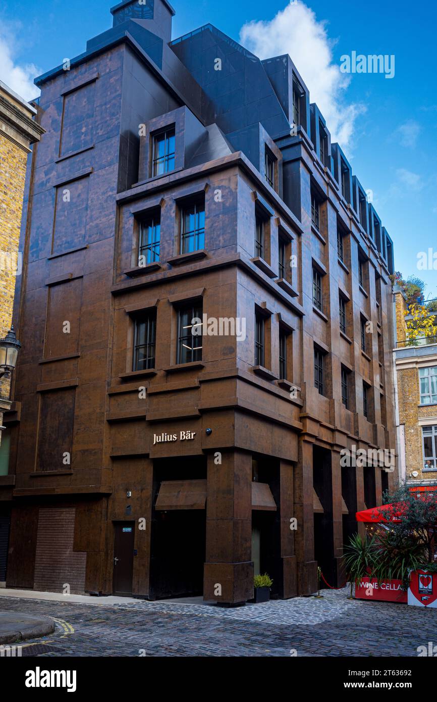 Swiss bank hi-res stock photography and images - Alamy