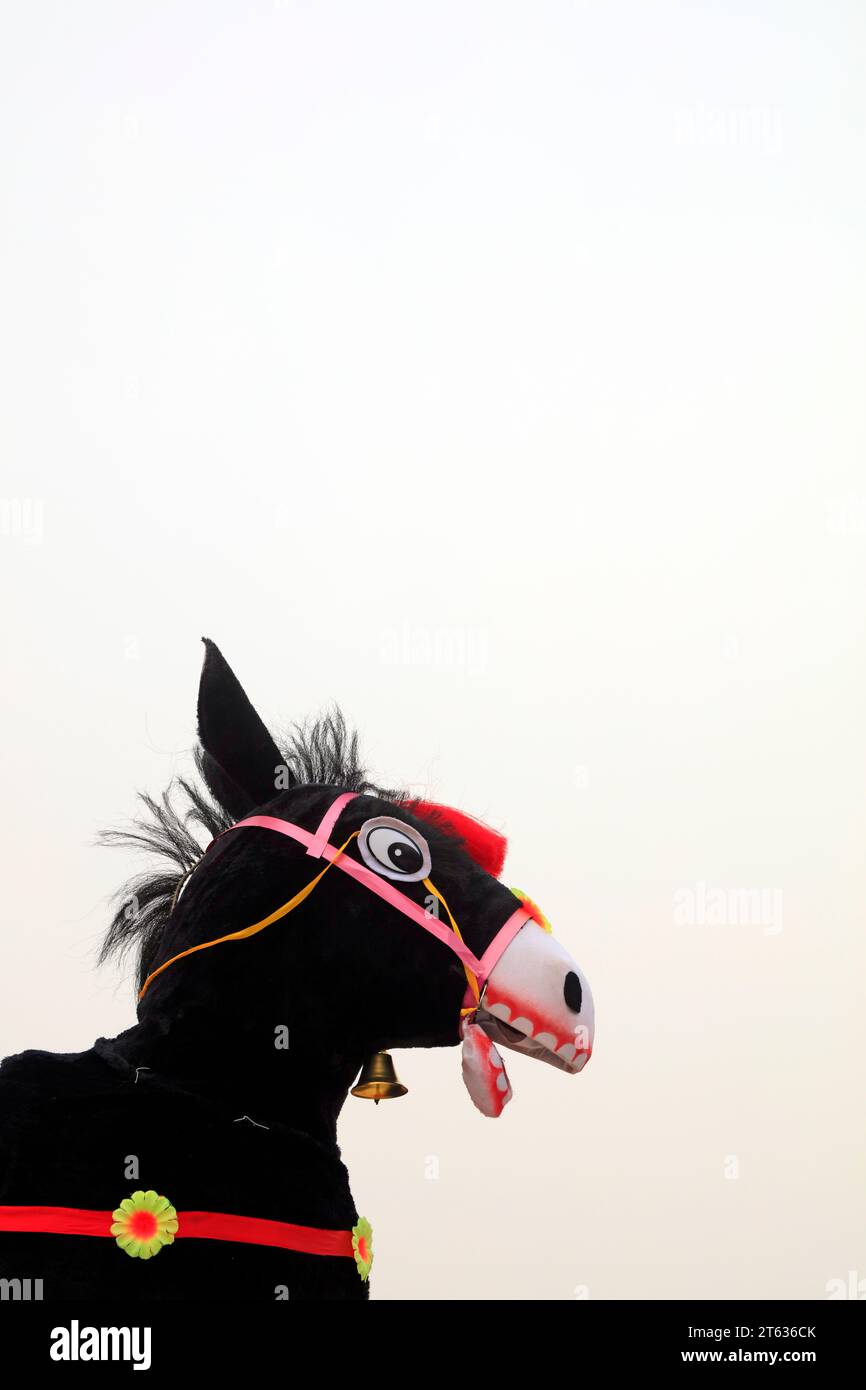 Dance with props hi-res stock photography and images - Alamy