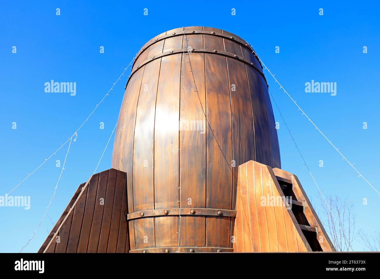 Barrel shaped architecture Stock Photo - Alamy