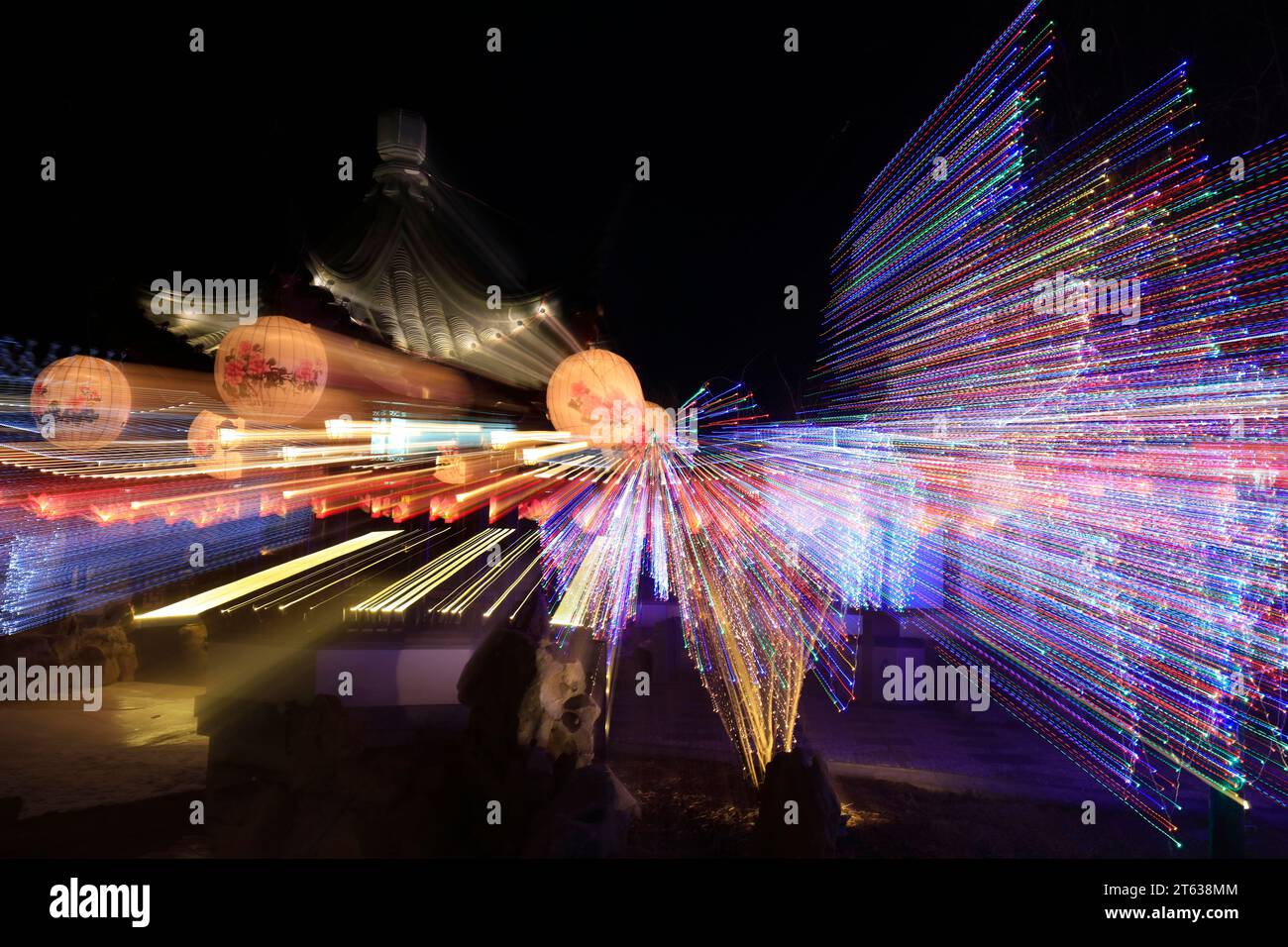 Effect of light and shadow stretching Stock Photo - Alamy