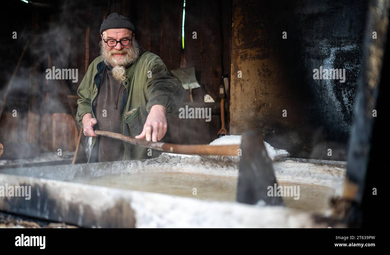03 November 2023, Lower Saxony, Lüneburg: Mimke Koch, master simmer at ...