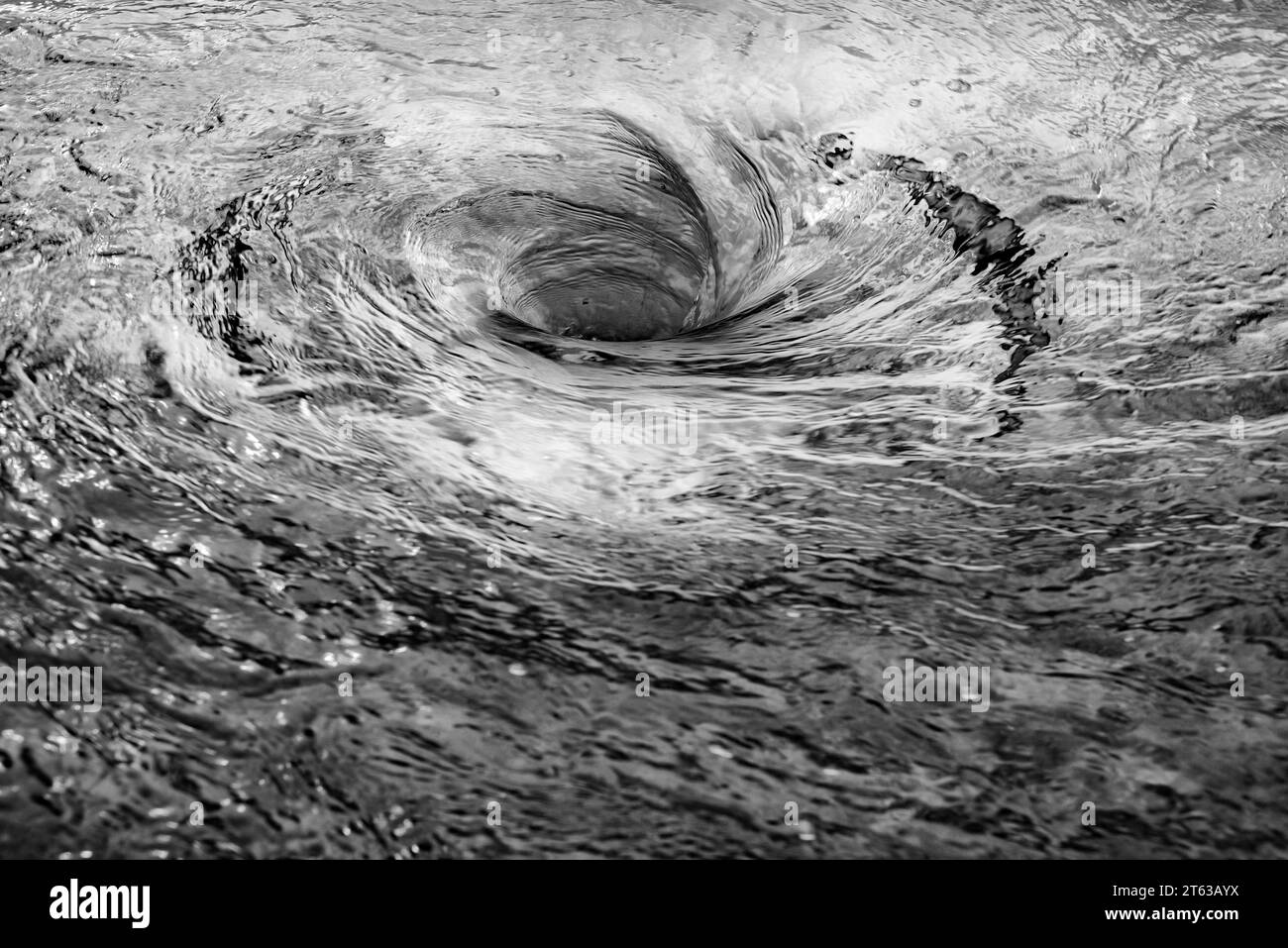 Black and white image vortex hi-res stock photography and images - Alamy