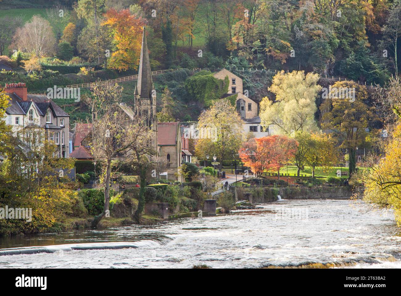 View along the river Dee in the North Wales town of Llangollen during ...