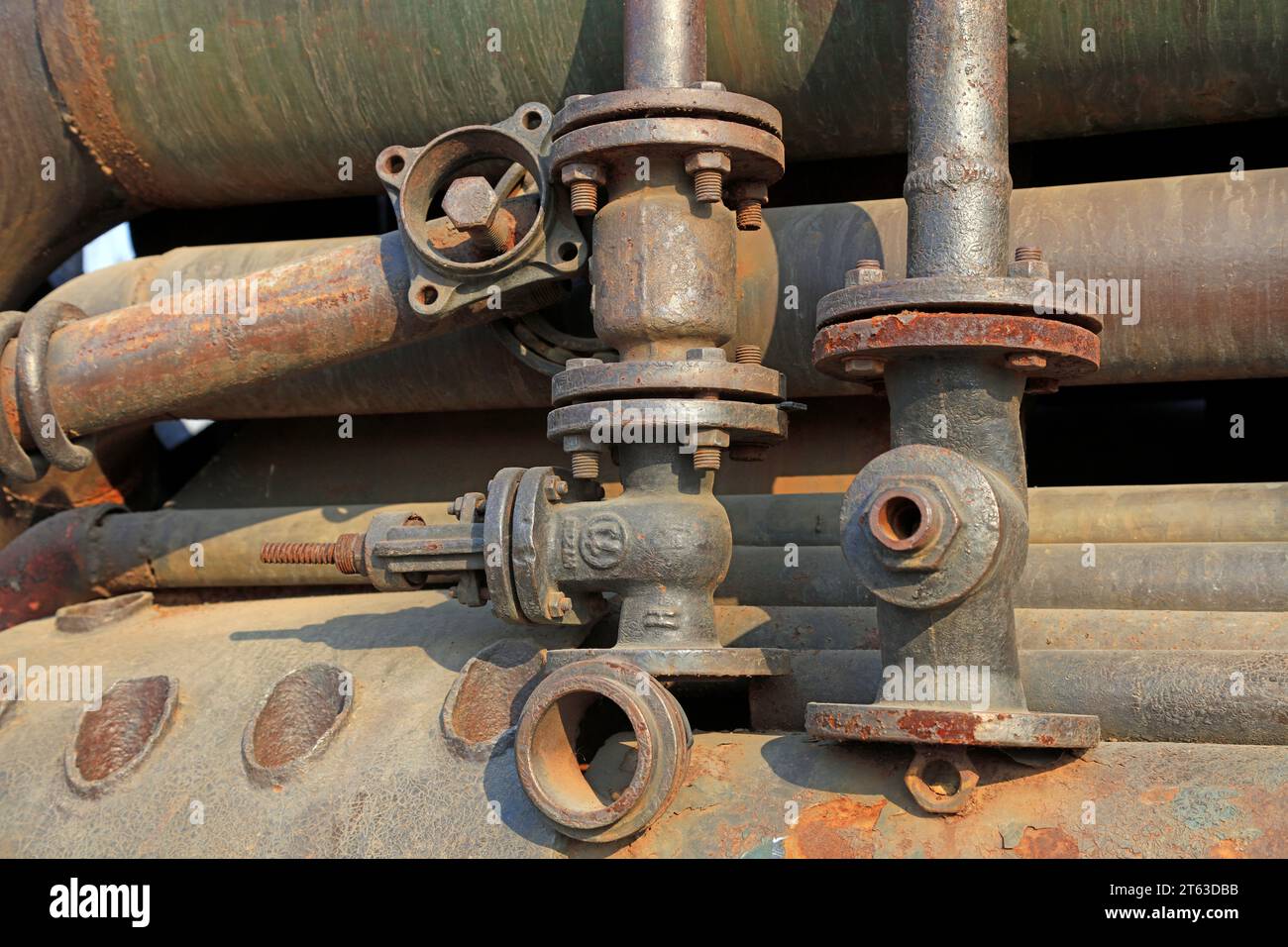 Mechanical device piping Stock Photo - Alamy