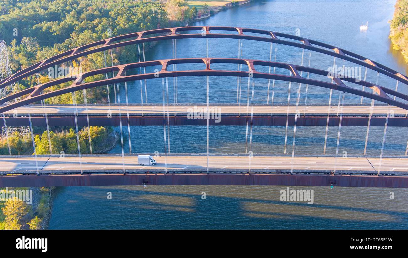 Cable dolly hi-res stock photography and images - Alamy