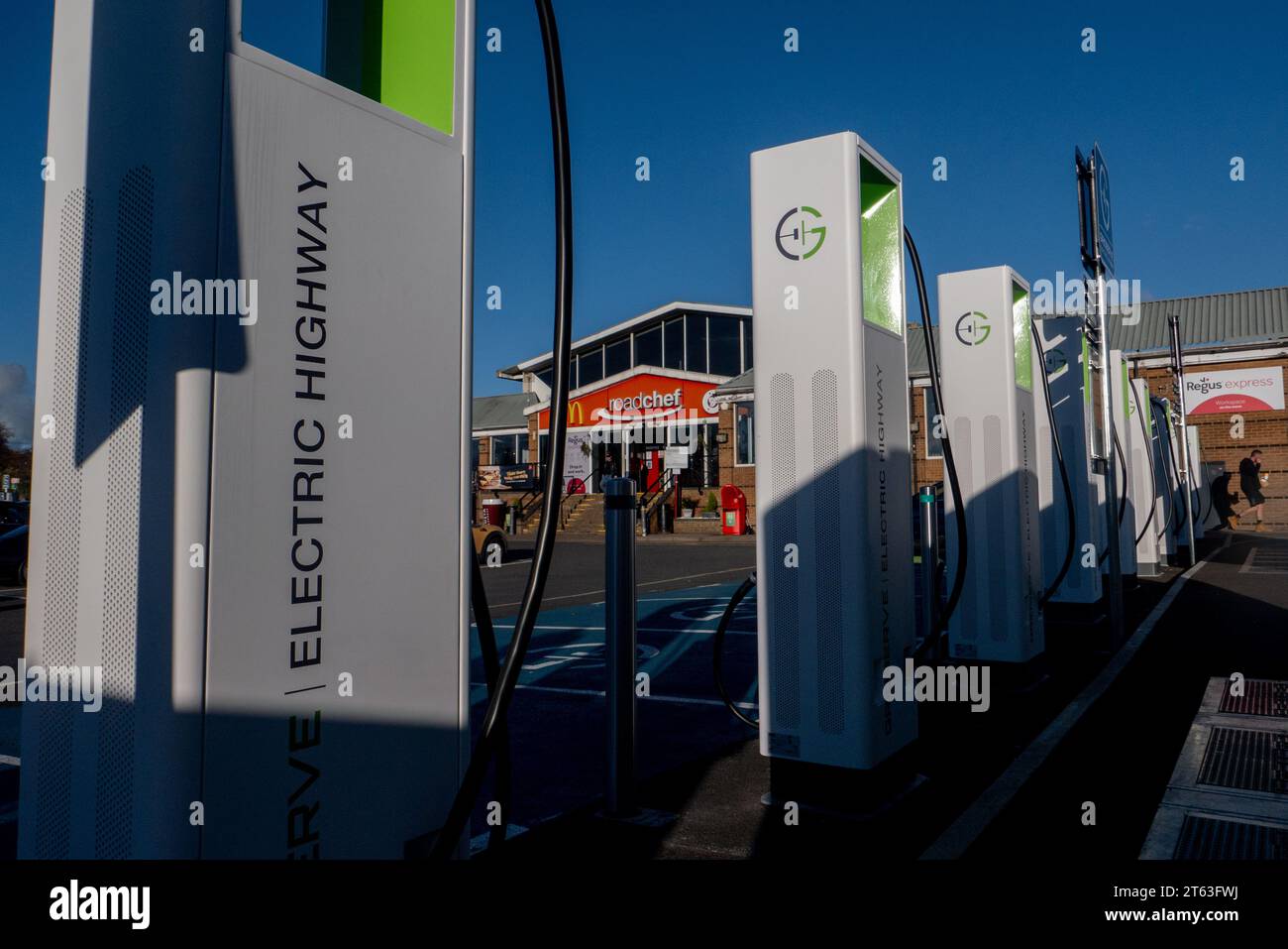 M1 service station hi-res stock photography and images - Alamy