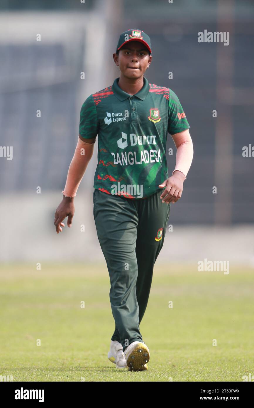 Bangladesh women's cricket team pace bowler Marufa Akter bowl agaonst ...