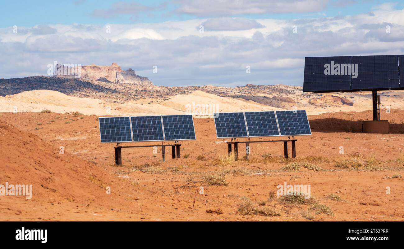 Solar power plant us hi-res stock photography and images - Alamy