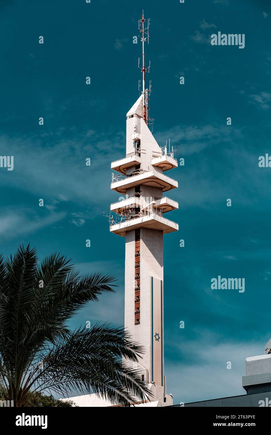 Israeli military tower hi-res stock photography and images - Alamy