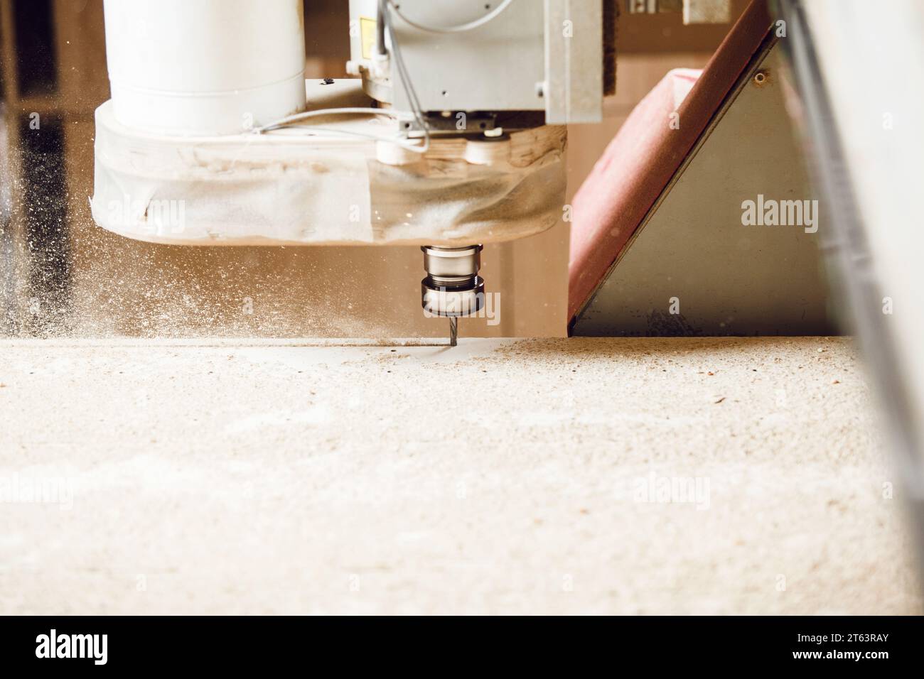 Machine with computer numerical control for cutting wood with various ...