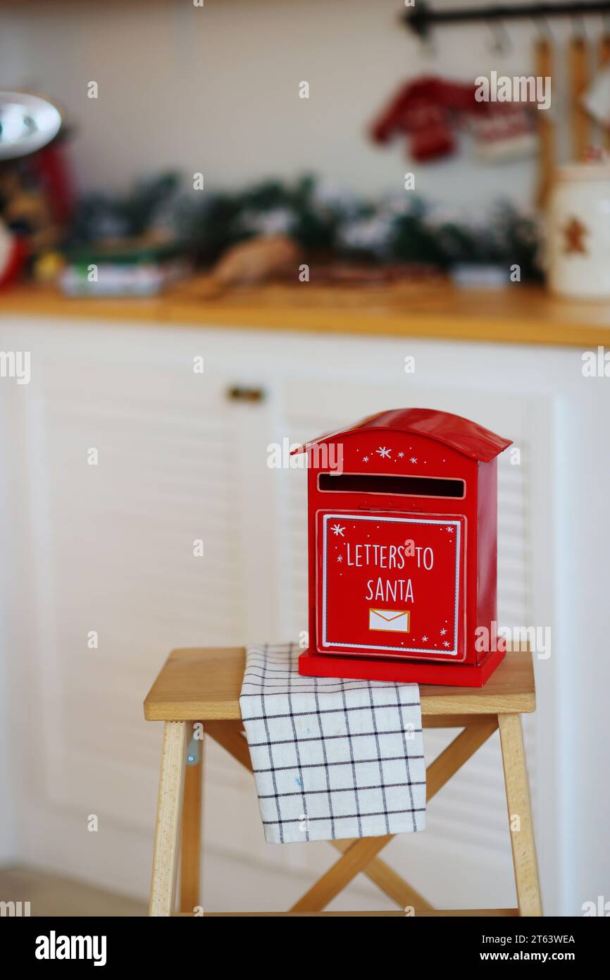 Merry christmas postbox art hi-res stock photography and images - Alamy