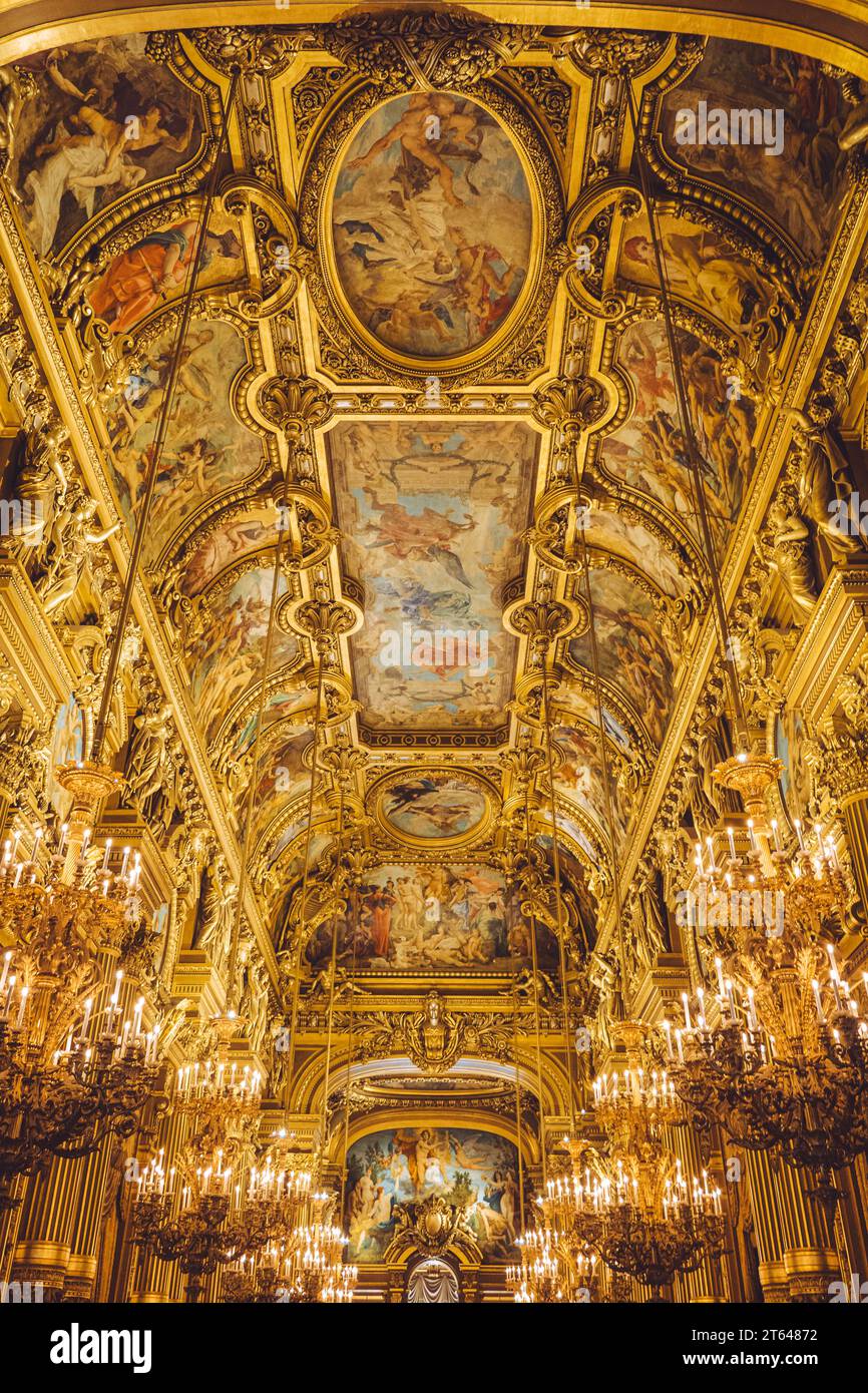 Palais interior garnier hi-res stock photography and images - Alamy