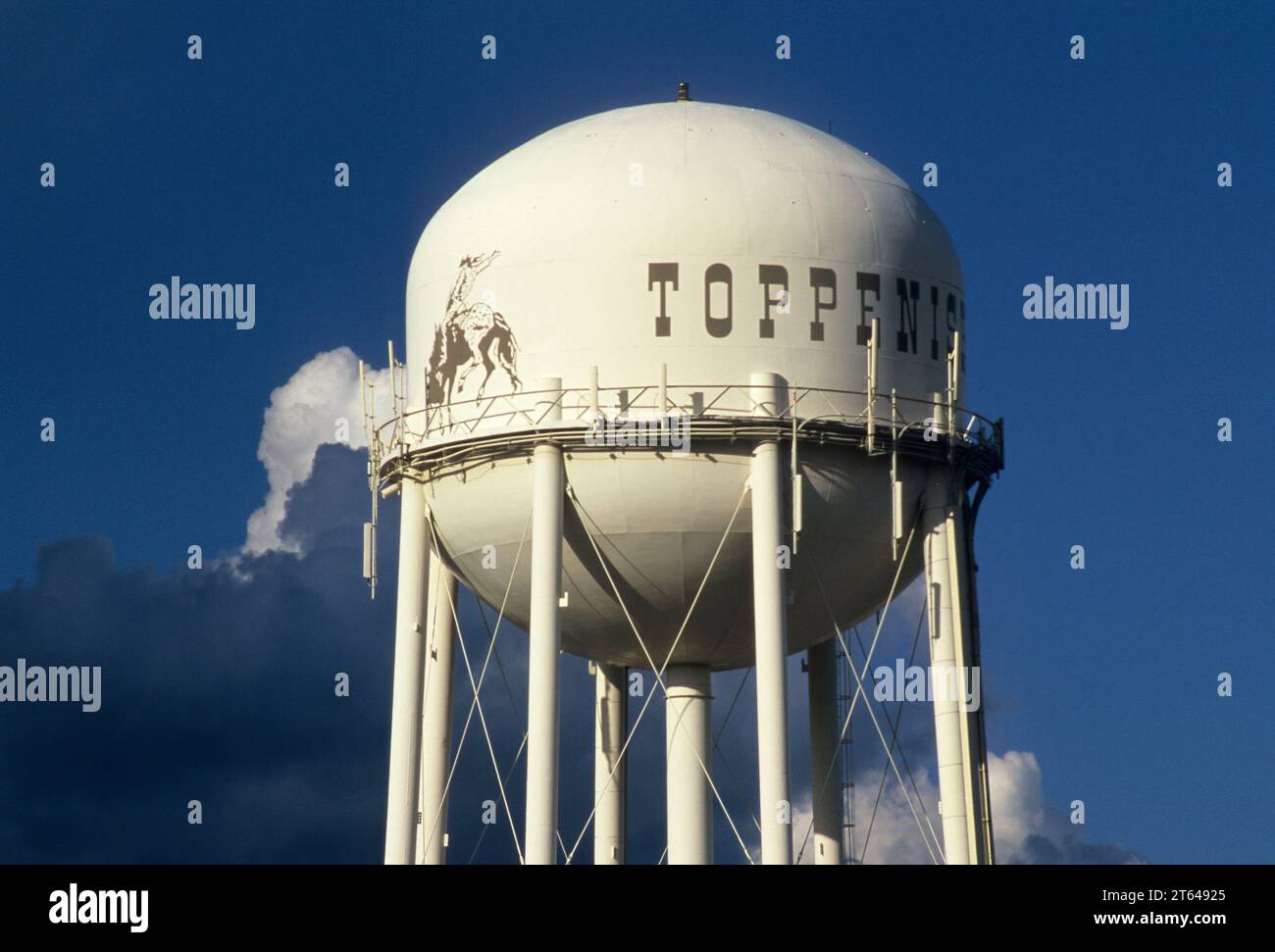 Water tower, Toppenish, Washington Stock Photo - Alamy