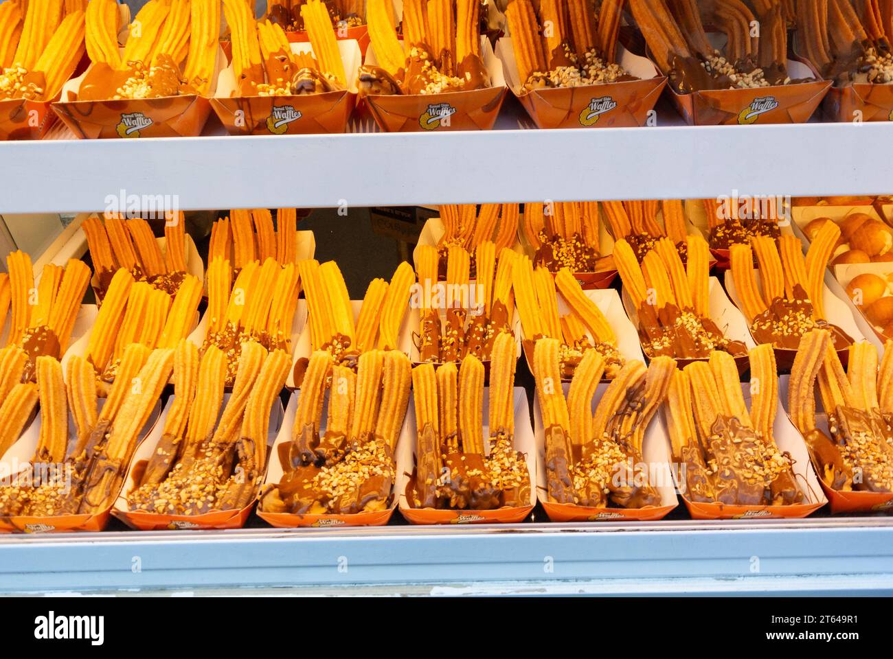 Churros hot chocolate traditional hi-res stock photography and images ...