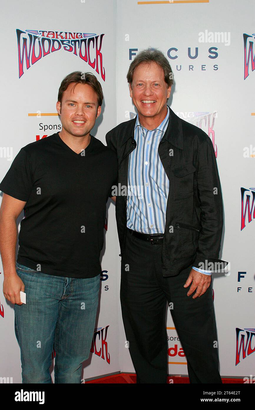 Rick dees red carpet event hi-res stock photography and images - Alamy