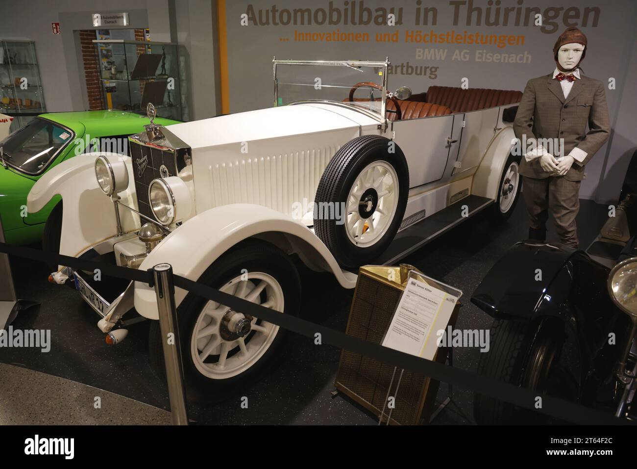Suhl 30.10.2023, Suhl, Fahrzeugmuseum - Simson Supra *** Suhl 30 10 2023, Suhl, Vehicle Museum ...
