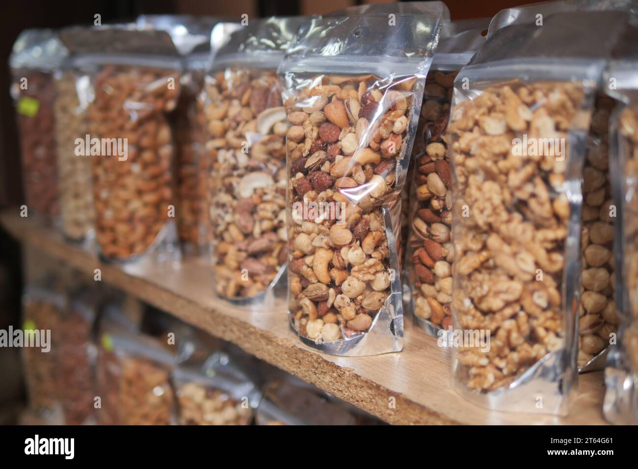 Packet of mixed nuts and fruits hi-res stock photography and images - Alamy