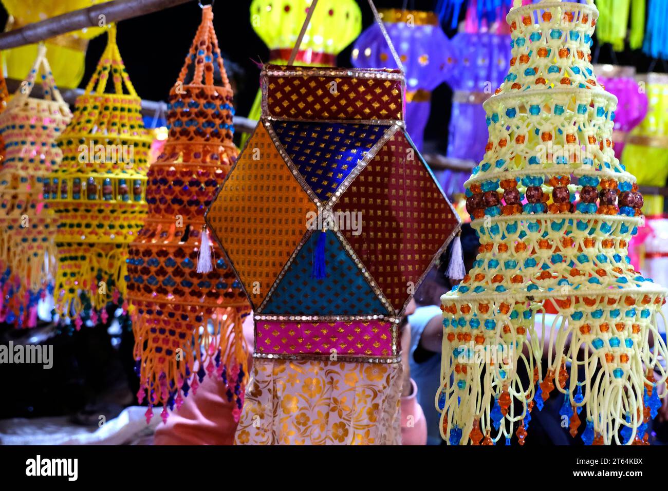 Hanging Diwali Lamp (Kandil) - Diwali Festival Background, Colourful ...