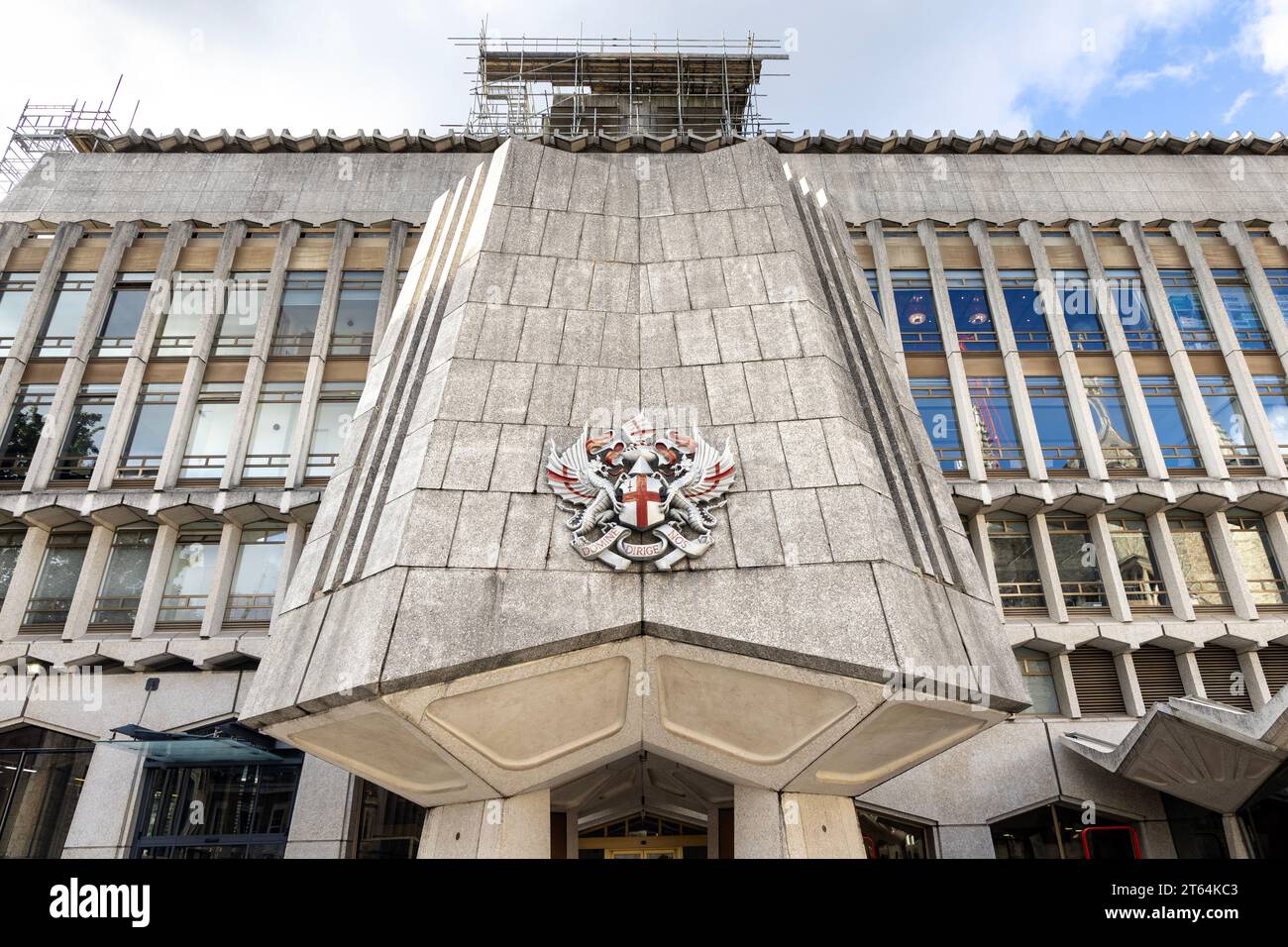 West Wing of the Guildhall built in 1970s, designed by Richard Gilbert ...
