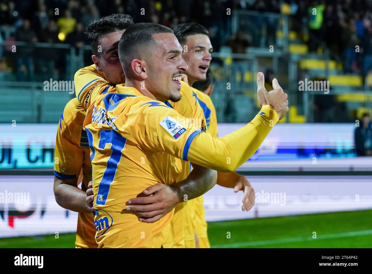 Arijon Ibrahimovic of Frosinone Calcio celebrates after scoring second ...
