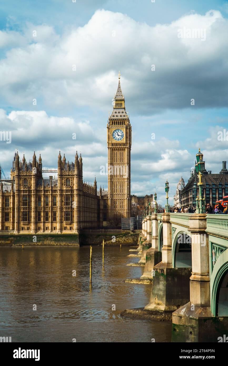 Big Ben London under amazing blue sky Stock Photo - Alamy
