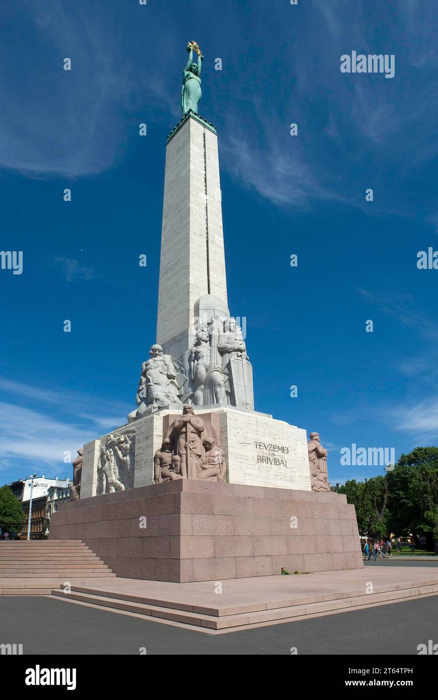 Freedom Monument, Freedom Boulevard with allegory, Statue of Freedom ...