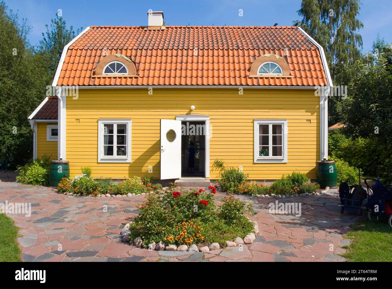 House building wood timber hi-res stock photography and images - Alamy