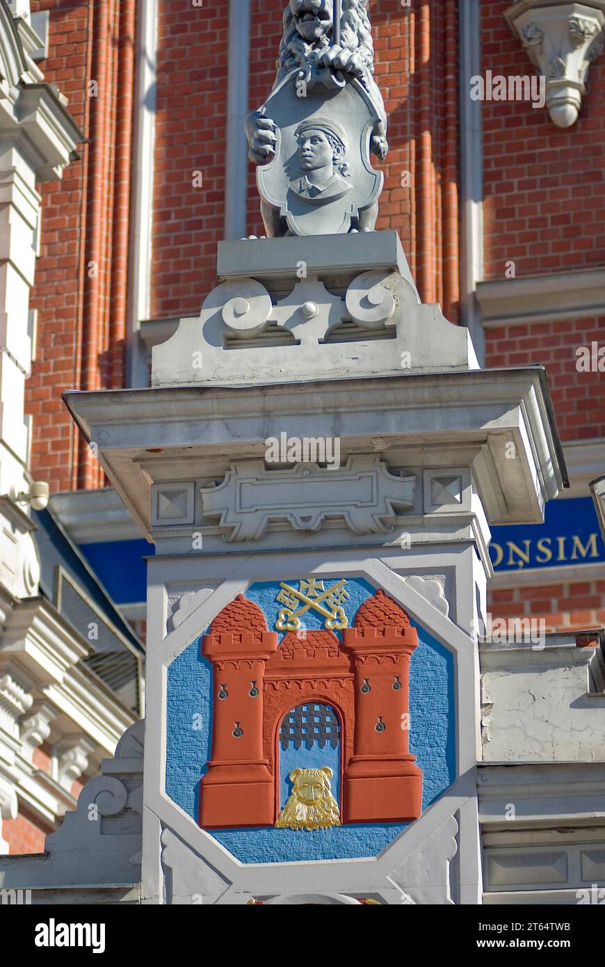 The Blackheads' House with the coat of arms of the Brotherhood of ...