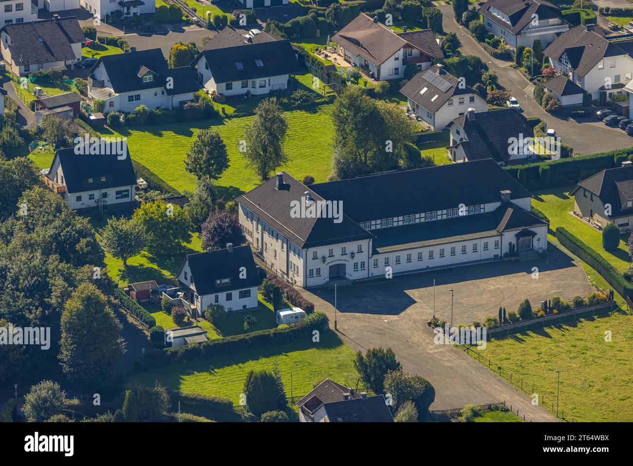 Schutzenhalle heggen schutzenverein heggen 1867 hi-res stock ...
