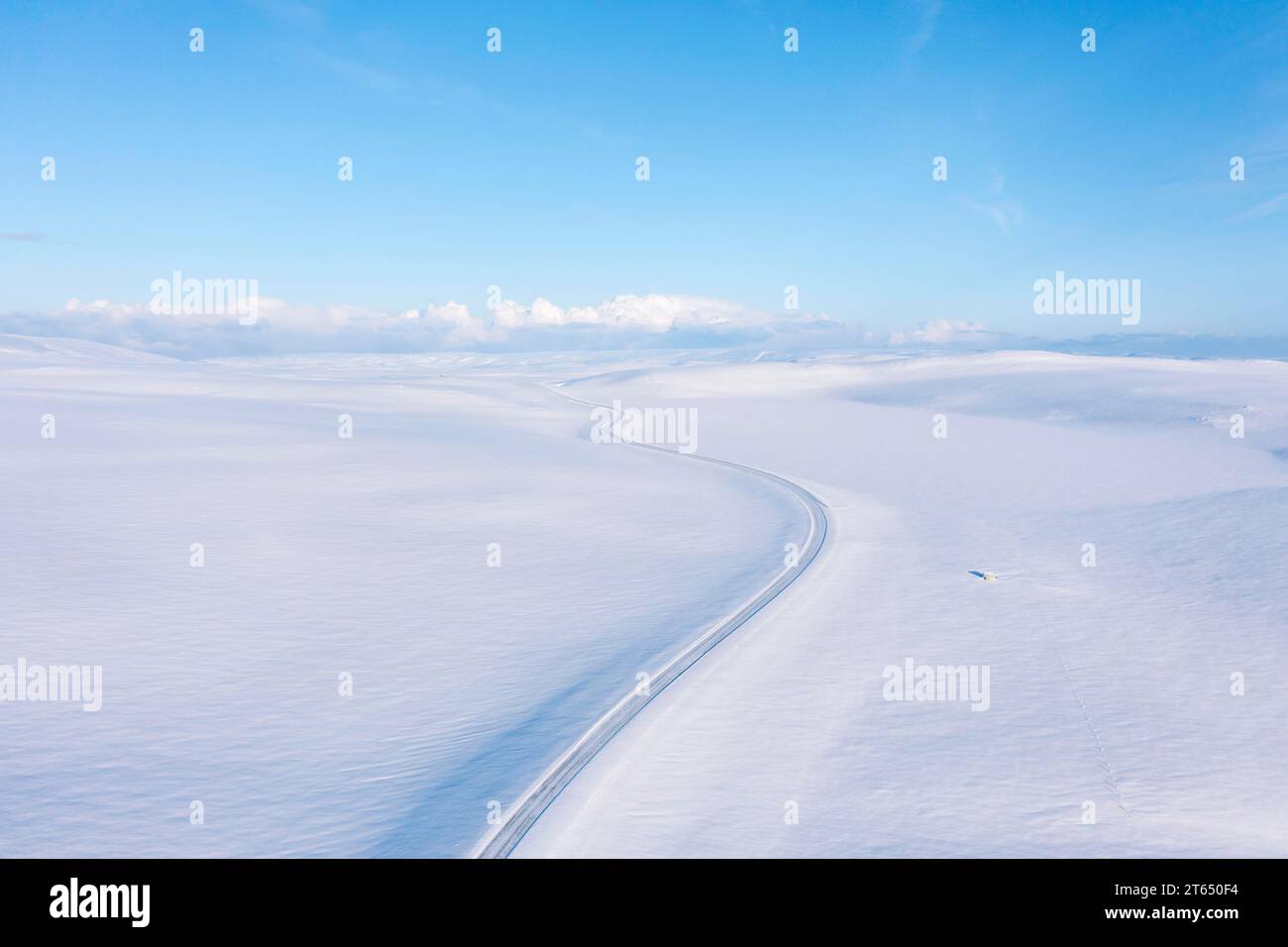Icy road on plateau, fjell in winter, Batsfjord, Batsfjord, Varanger ...