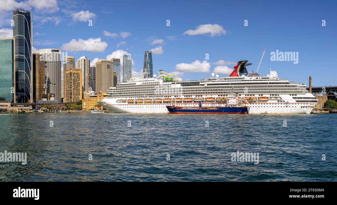 Cruise Ship docked at Oversees Passenger Terminal, The Rocks with ...