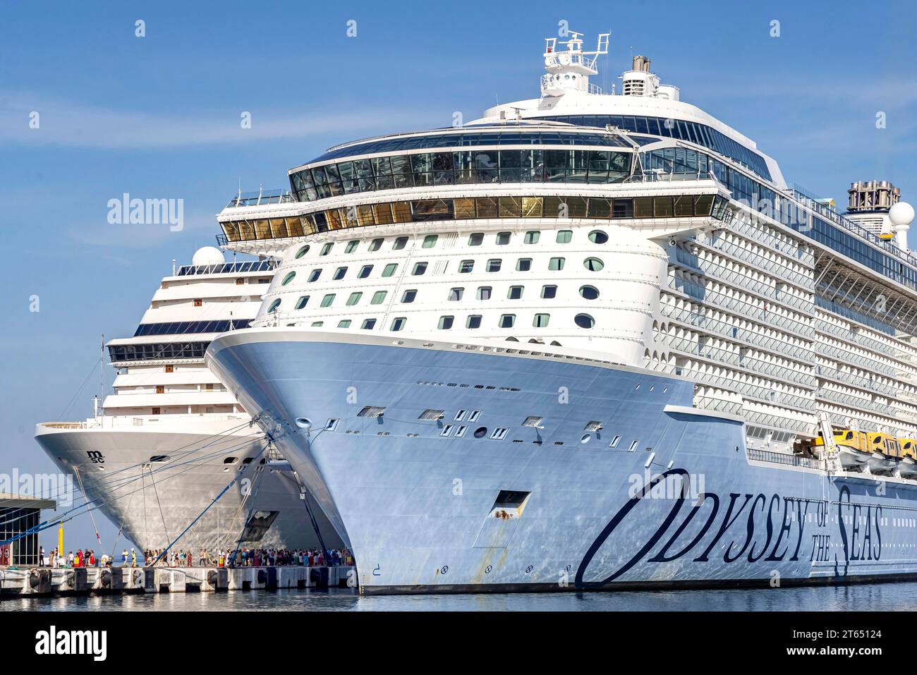Odyssey of the Seas, cruise ship of the Royal Caribbean International ...