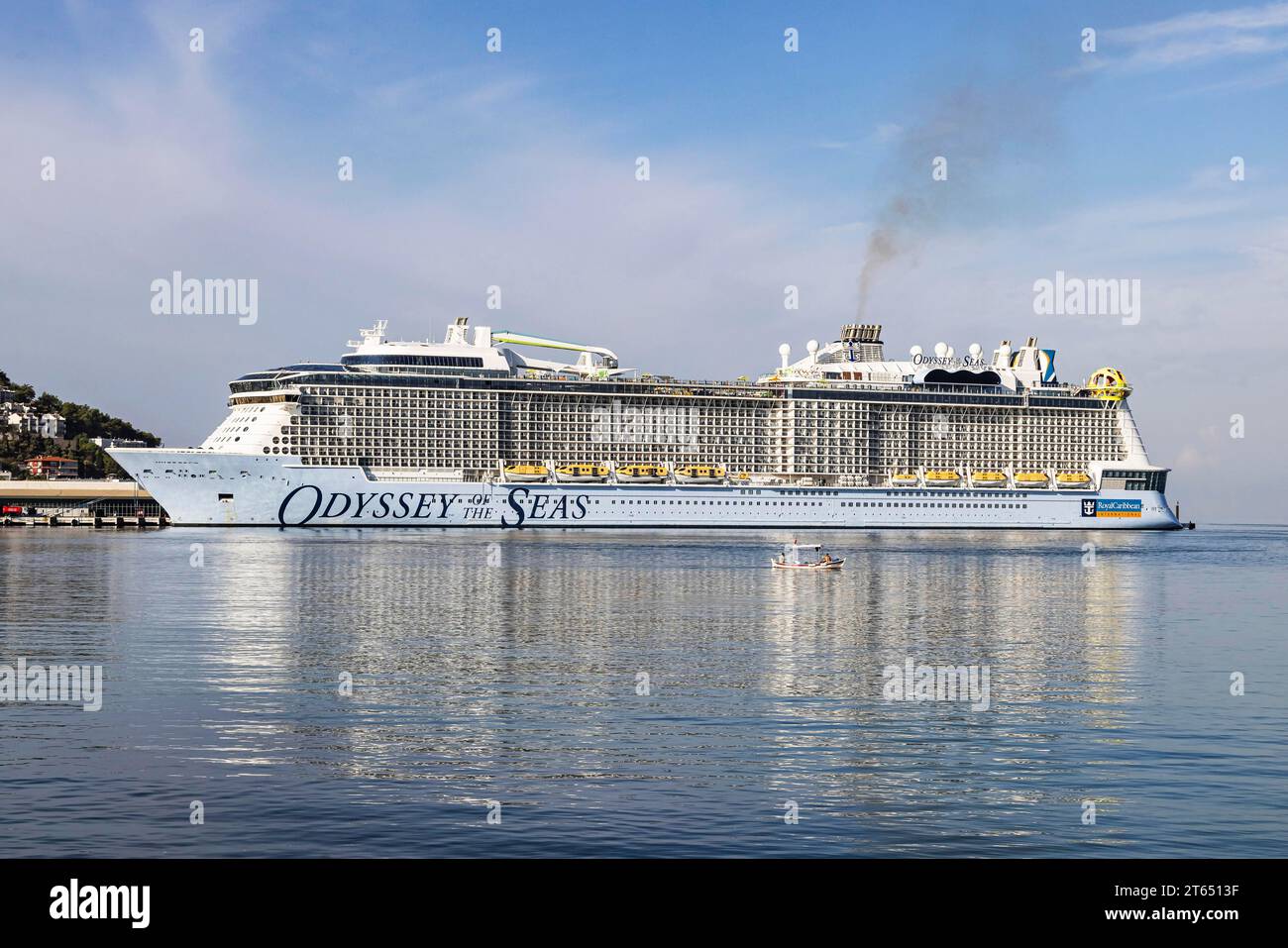 Odyssey of the Seas, cruise ship of the Royal Caribbean International ...