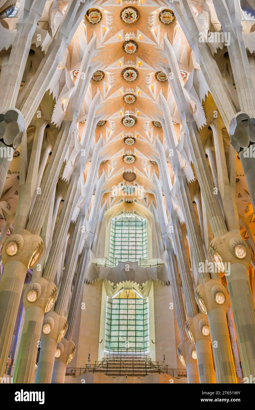 Interior of the Familia Sagrada, religion, Christianity, by the ...