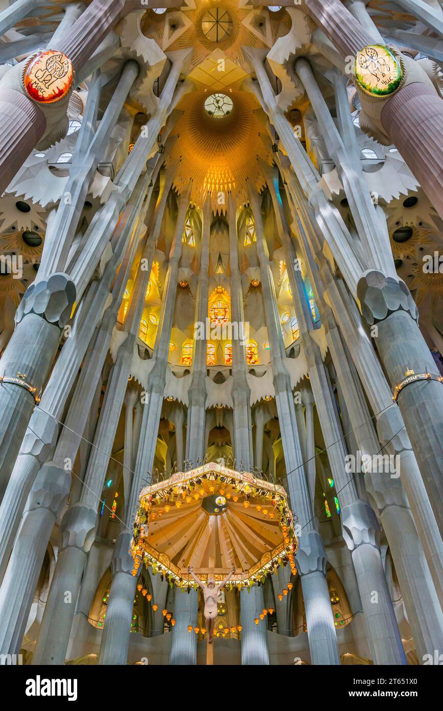 Interior of the Familia Sagrada, religion, Christianity, by the ...