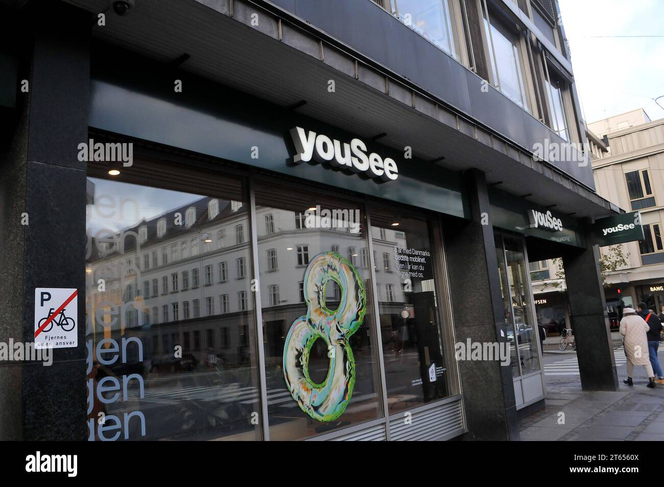 Yousee hi-res stock photography and images - Alamy