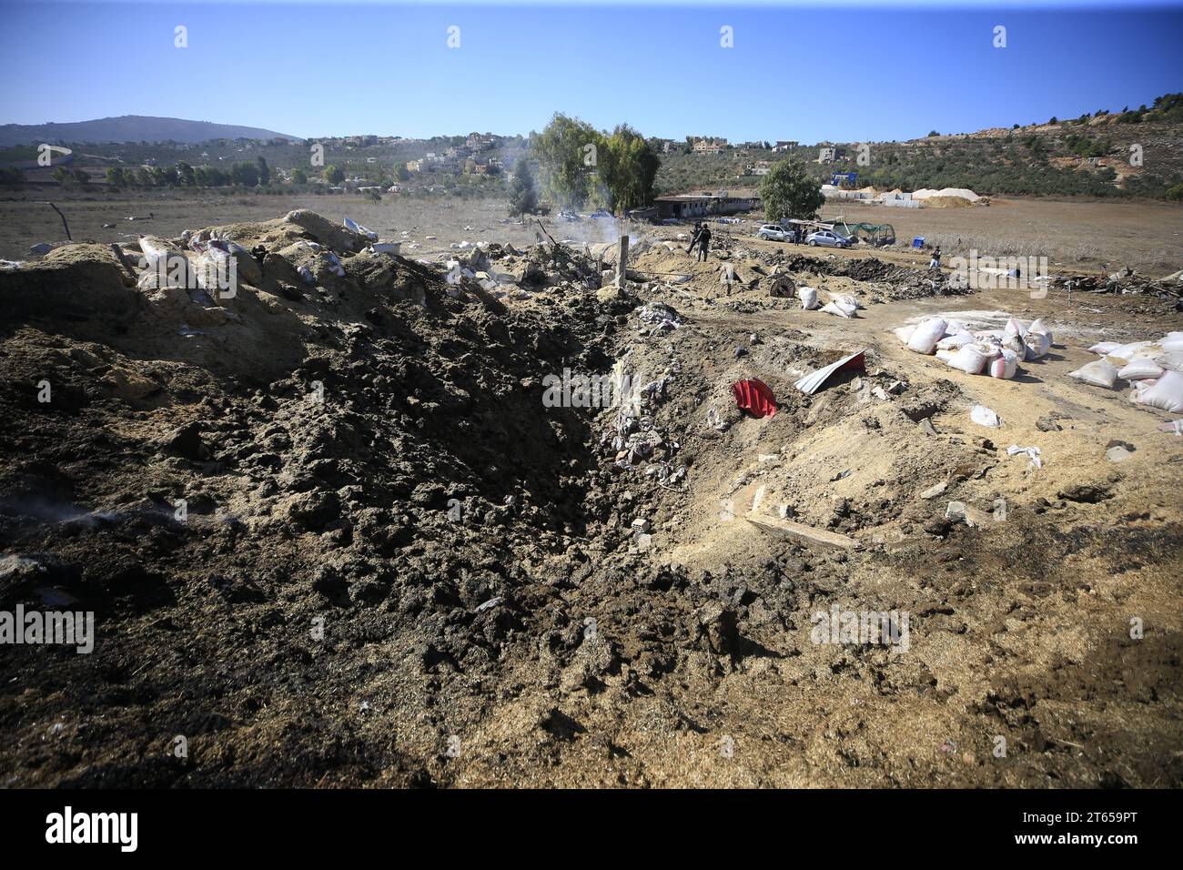 (231108) -- AL-KHIAM (LEBANON), Nov. 8, 2023 (Xinhua) -- Photo taken on ...