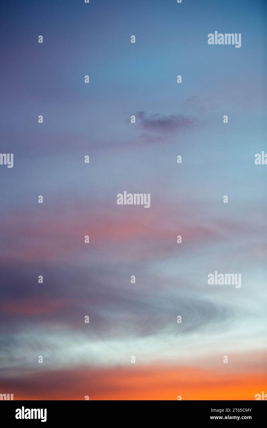 Beautiful sunrise colourful sky dramatic hi-res stock photography and images - Alamy