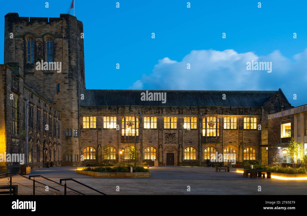 Bangor university hi-res stock photography and images - Alamy