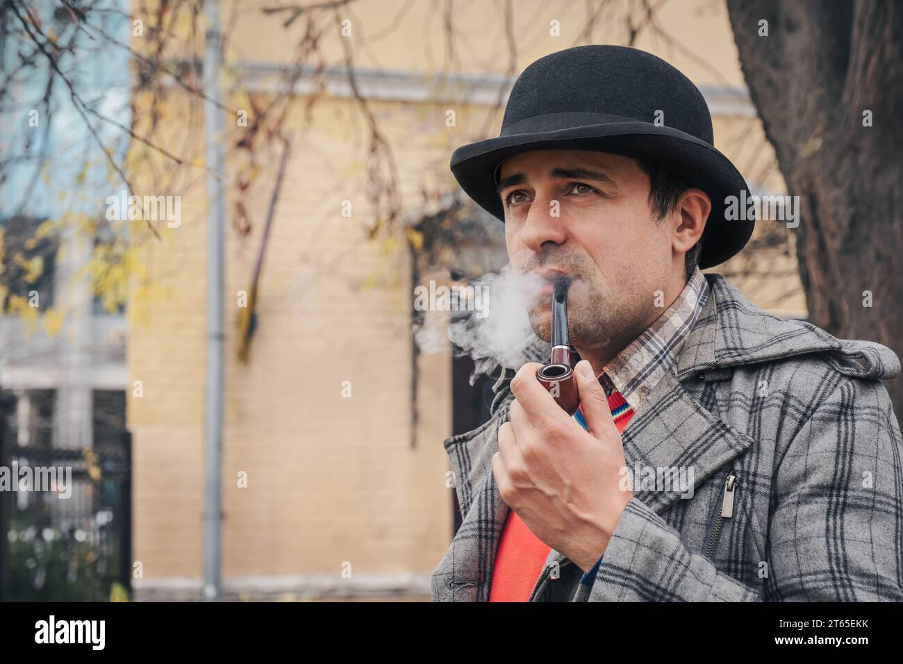 Smoking pipe and walking hi-res stock photography and images - Alamy