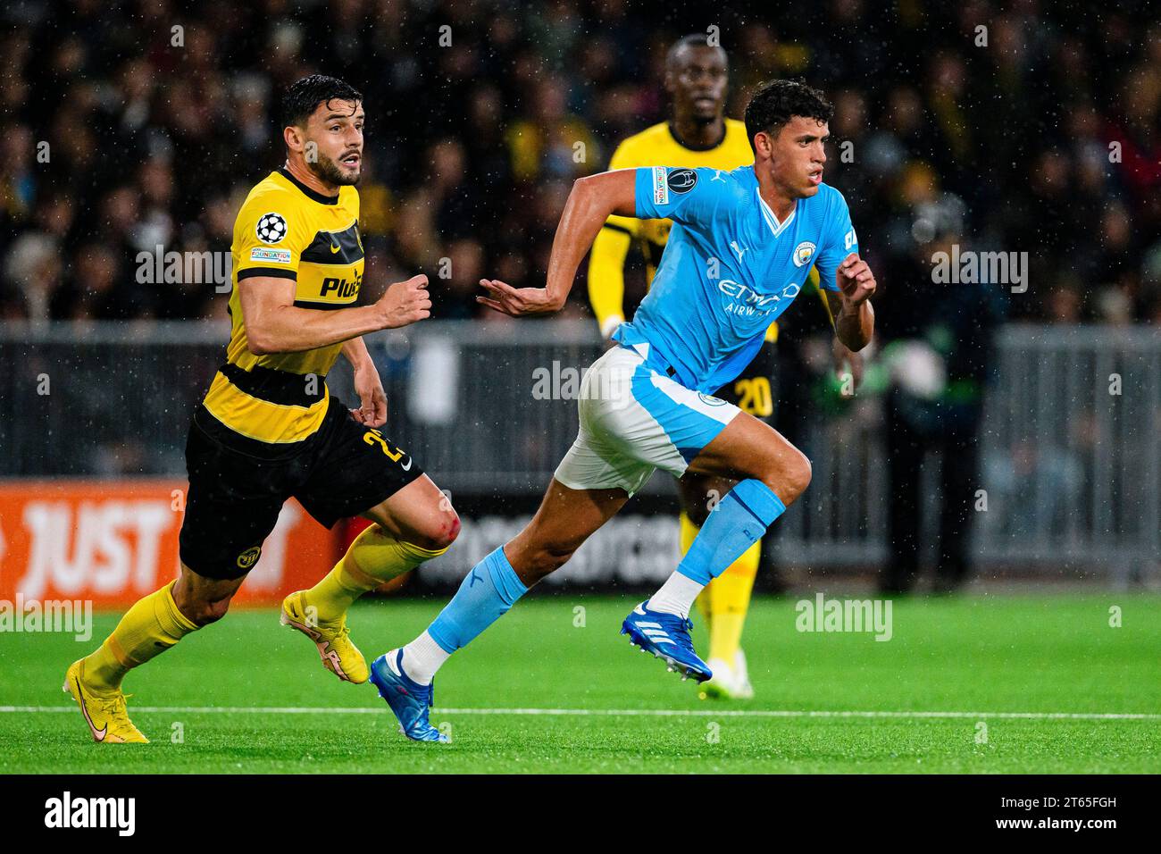 Bern, Switzerland - October 25: Loris Benito of Young Boys (L) and ...