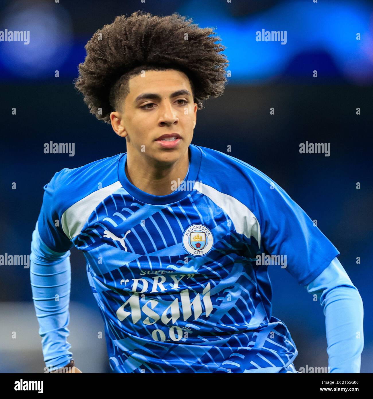 Rico Lewis #82 of Manchester City in the pregame warmup session during ...