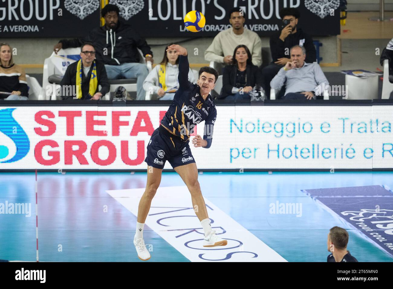Verona, Italy. 08th Nov, 2023. Francesco Sani of Rana Verona at serve during the match between ...