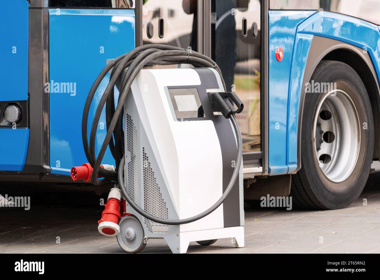 Electric bus charger. Portable electric charger for electric vehicle ...