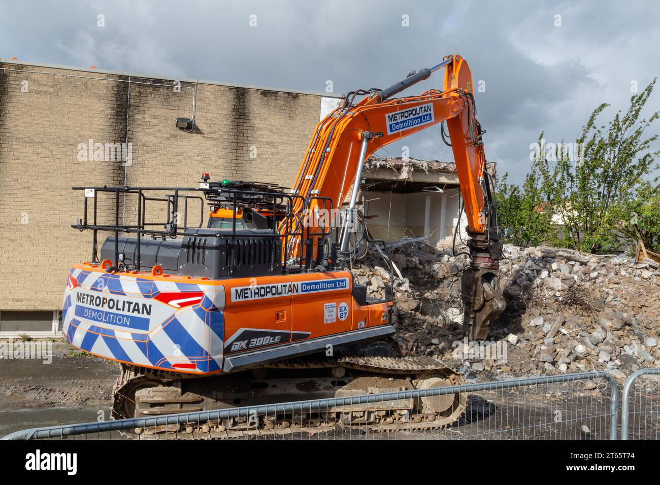 The Demolition of Ian Clough Hall and Baildon Library in Baildon ...