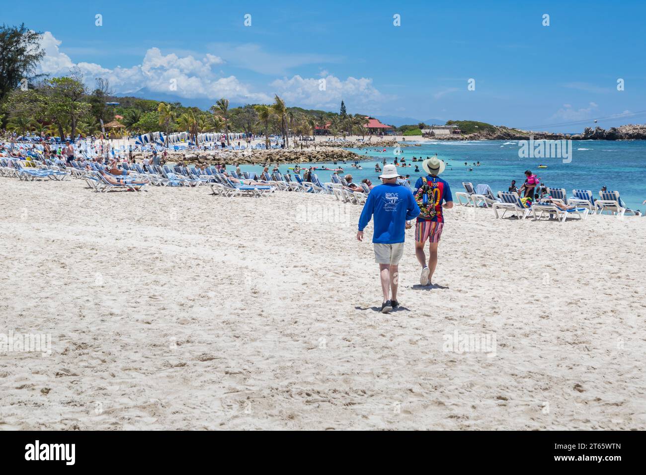 Royal Caribbean Allure of the Seas cruise passengers playing at the ...