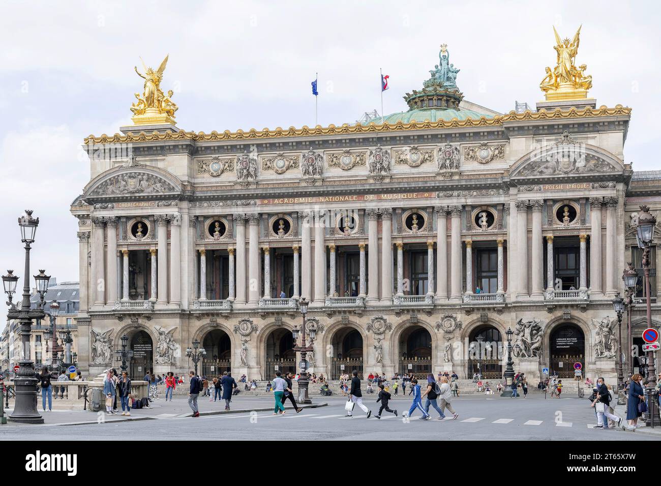 Architettura palais garnier hi-res stock photography and images - Alamy