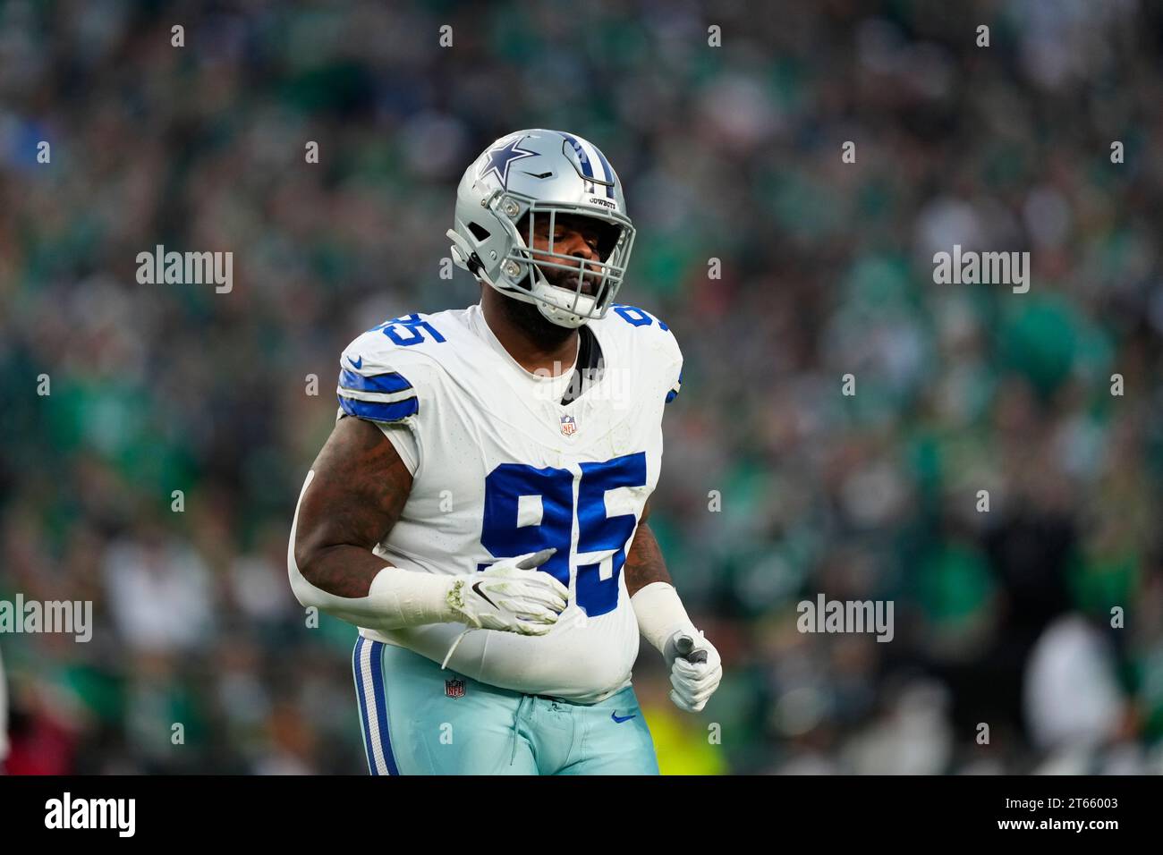 Dallas Cowboys' Johnathan Hankins in action during an NFL football game ...