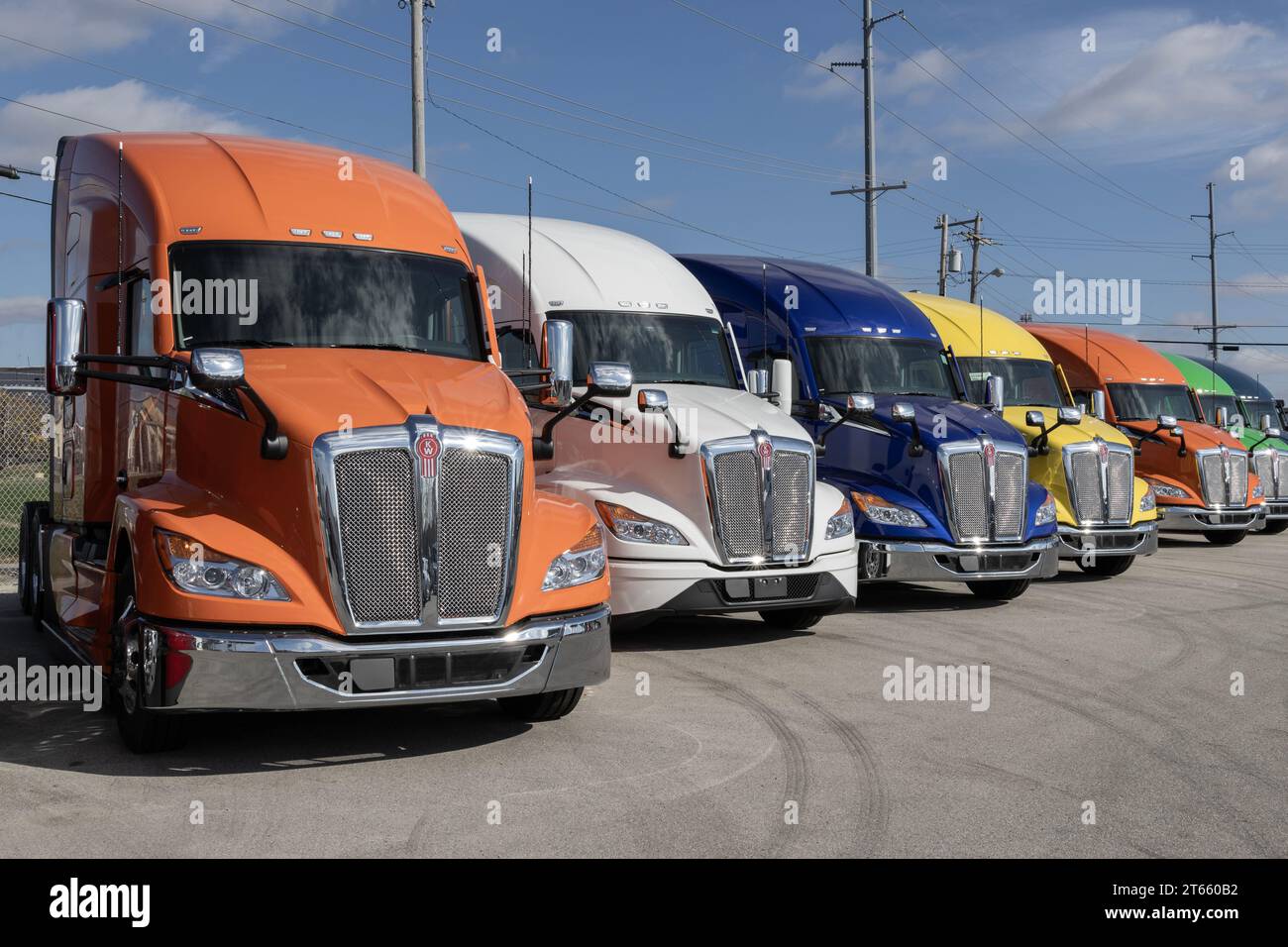 Ft. Wayne - November 7, 2023: Kenworth Semi Tractor Trailer Big Rig ...